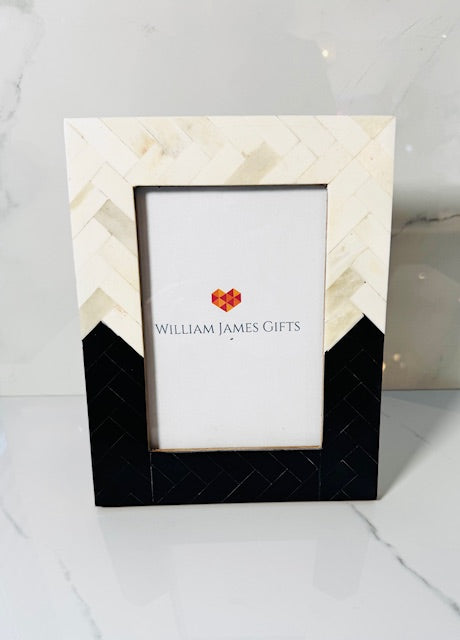 Frames – William James Gifts