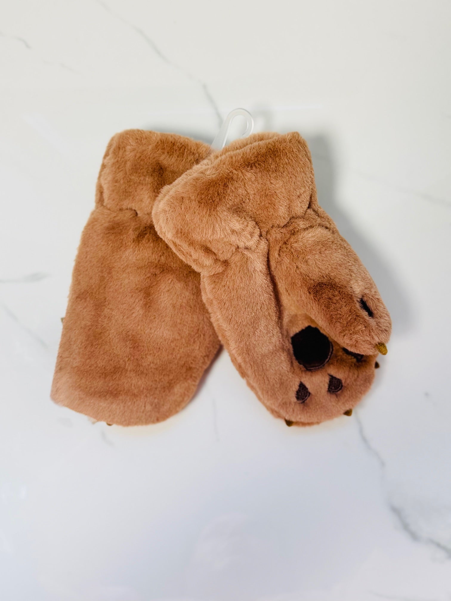 Bear Paw Mittens – William James Gifts