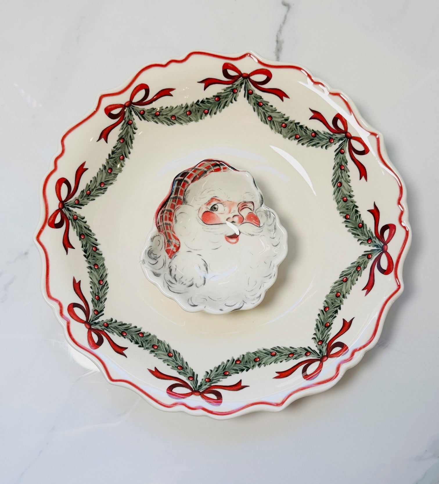 Santa Chip and Dip Serving Dish – William James Gifts